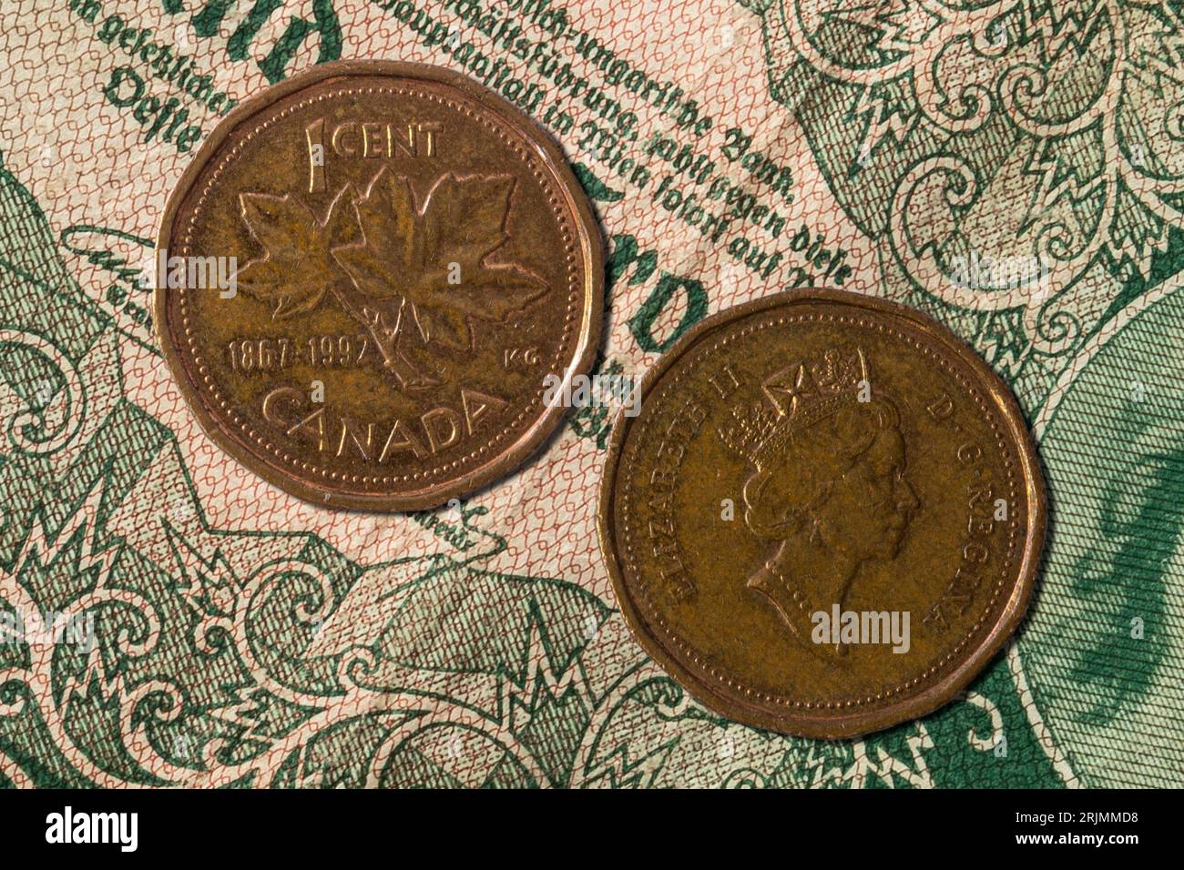The Canadian 1 cent coins with a portrait of Queen Elizabeth II facing ...