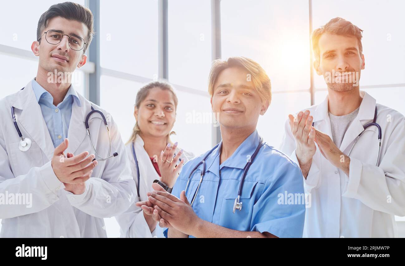 Multicultural medical team hi-res stock photography and images - Alamy