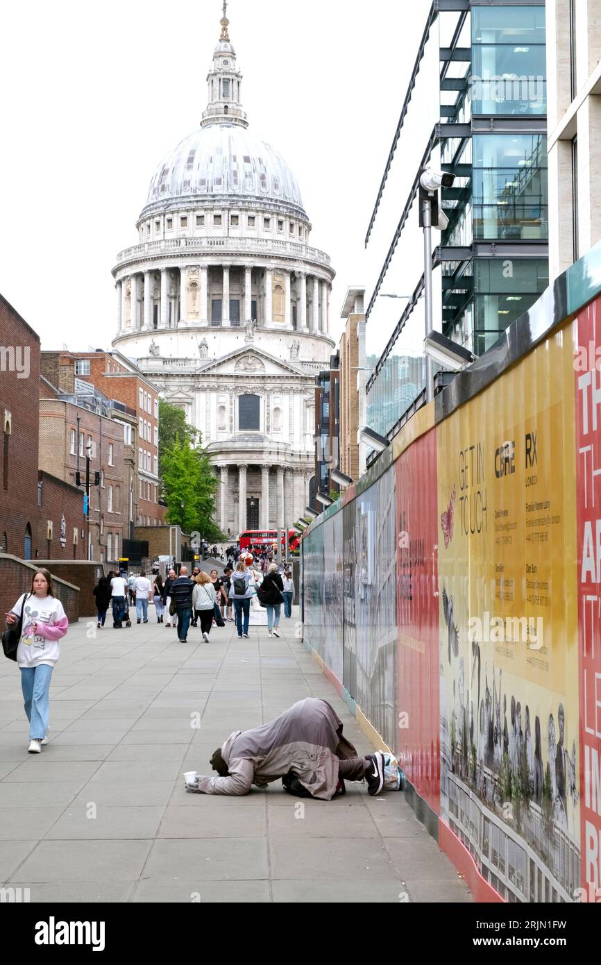 Homeless london 2023 hi-res stock photography and images - Alamy