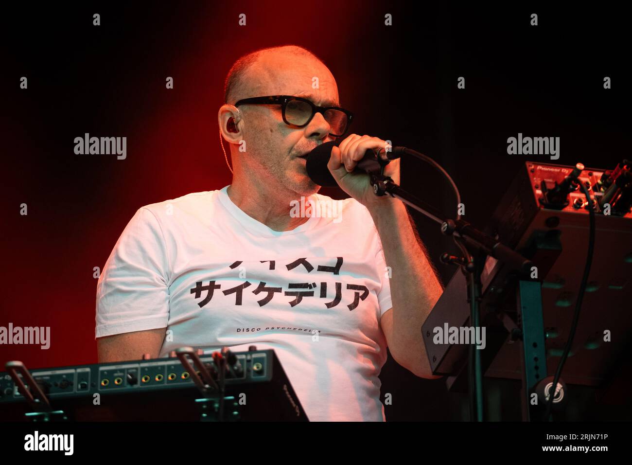 Leftfield neil barnes hi-res stock photography and images - Alamy