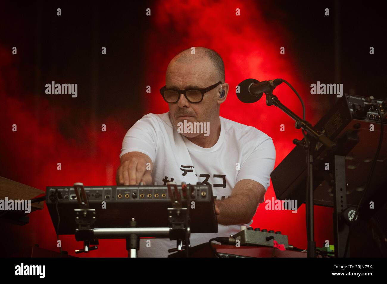 Leftfield neil barnes hi-res stock photography and images - Alamy