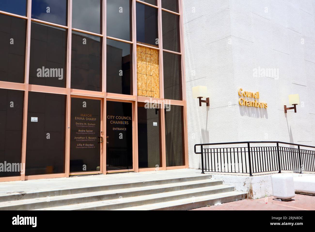 Compton california architecture hi-res stock photography and images - Alamy