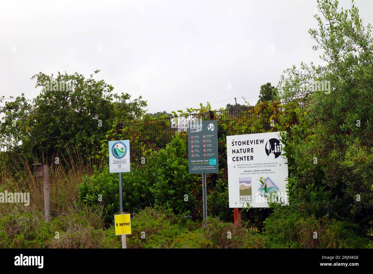 Culver City (Los Angeles), California: Stoneview Nature Center, garden ...