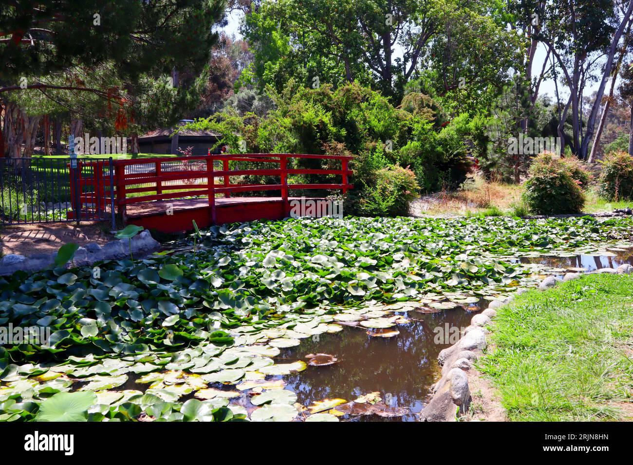 Los Angeles, California: The Doris Japanese Garden at Kenneth Hahn ...