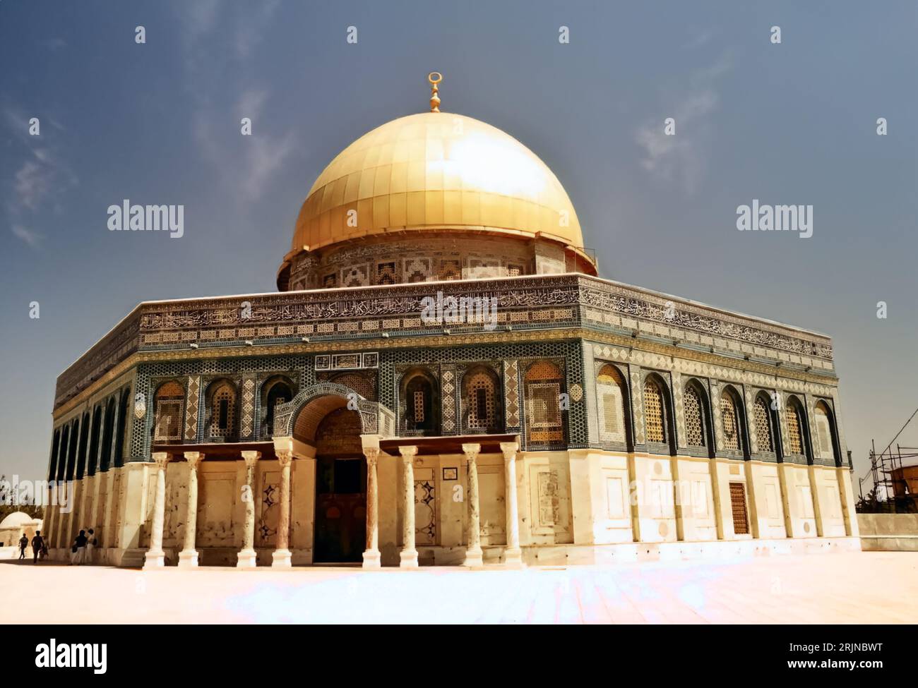 The iconic Dome of the Rock mosque in Jerusalem Stock Photo - Alamy