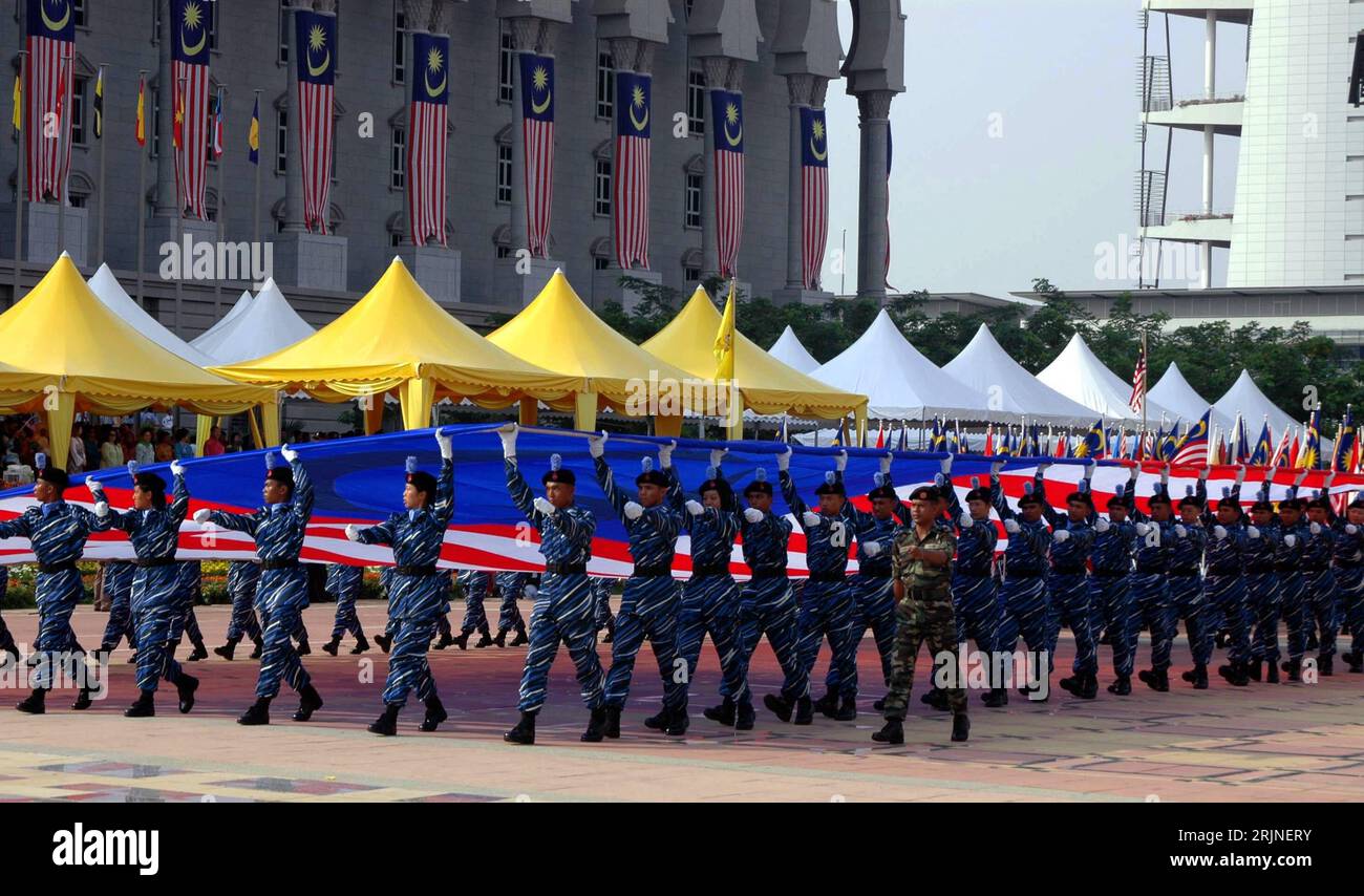 Studenten in uniformen hi-res stock photography and images - Alamy