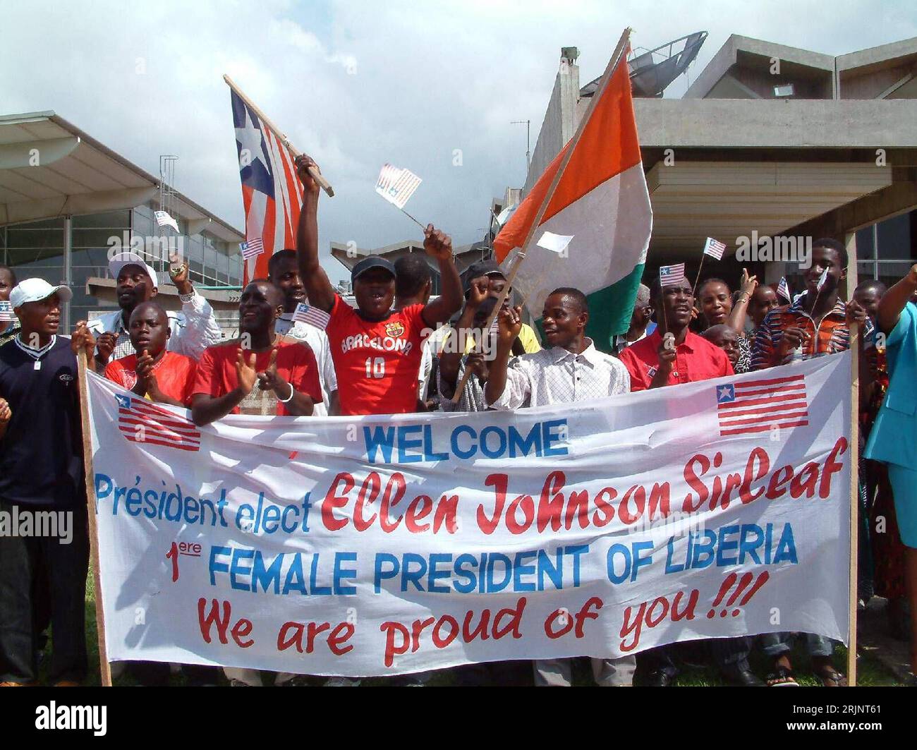 Ellen johnson sirleaf 2005 hi-res stock photography and images - Alamy