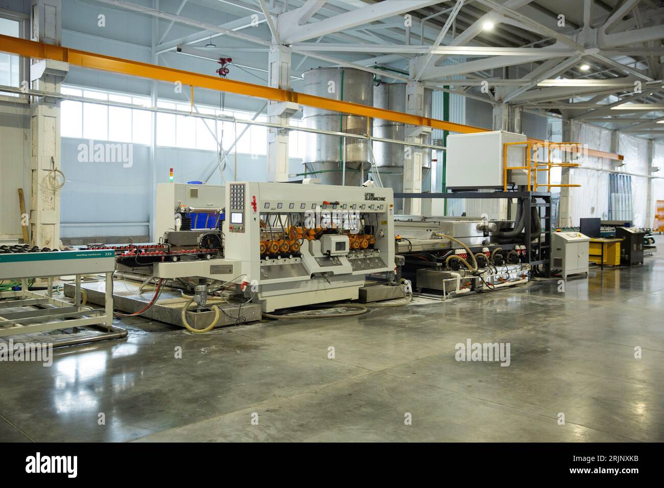 Precision forging hi-res stock photography and images - Alamy