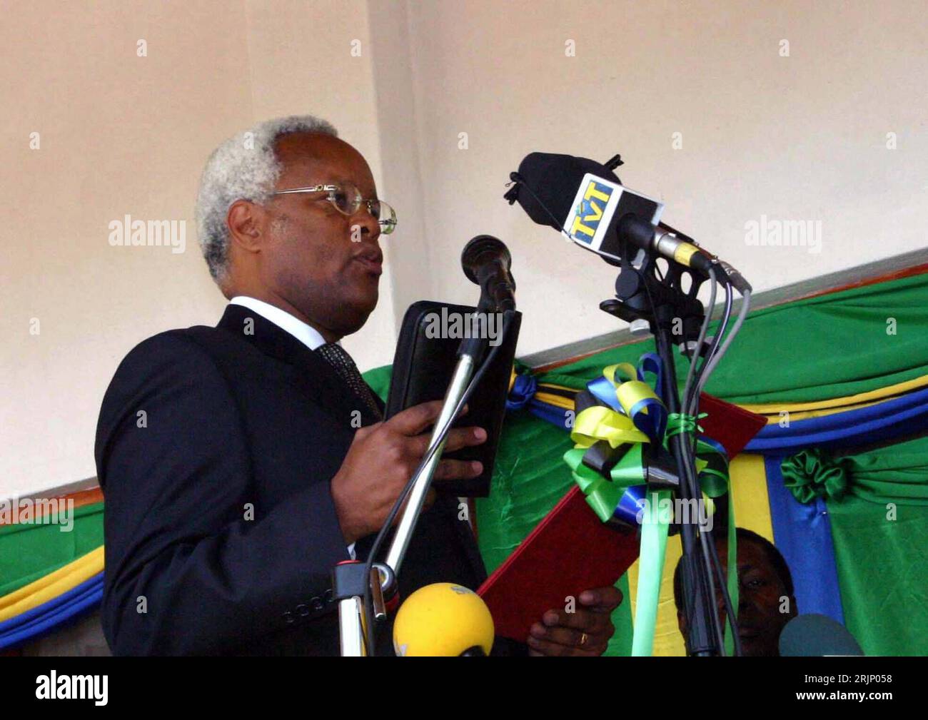 Lowassa hi-res stock photography and images - Alamy