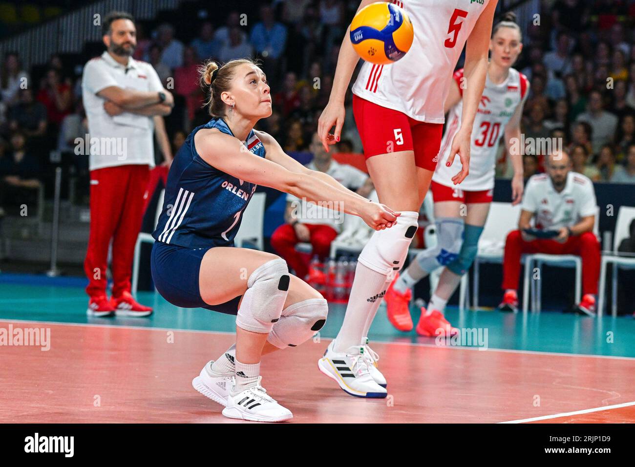 Maria stenzel hi-res stock photography and images - Alamy