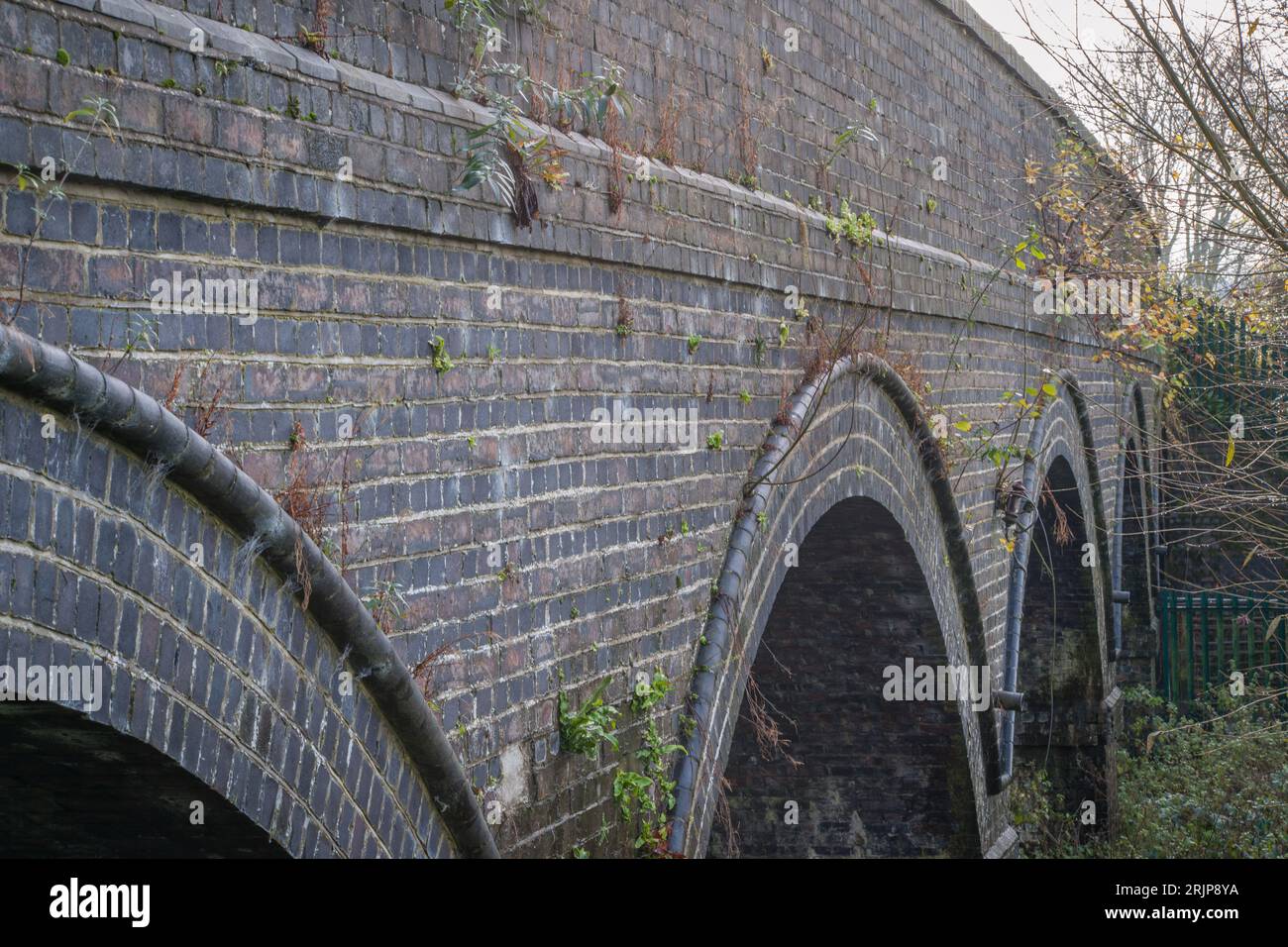 Brick-built bridge and arches, over The River Thames, Bourne End ...