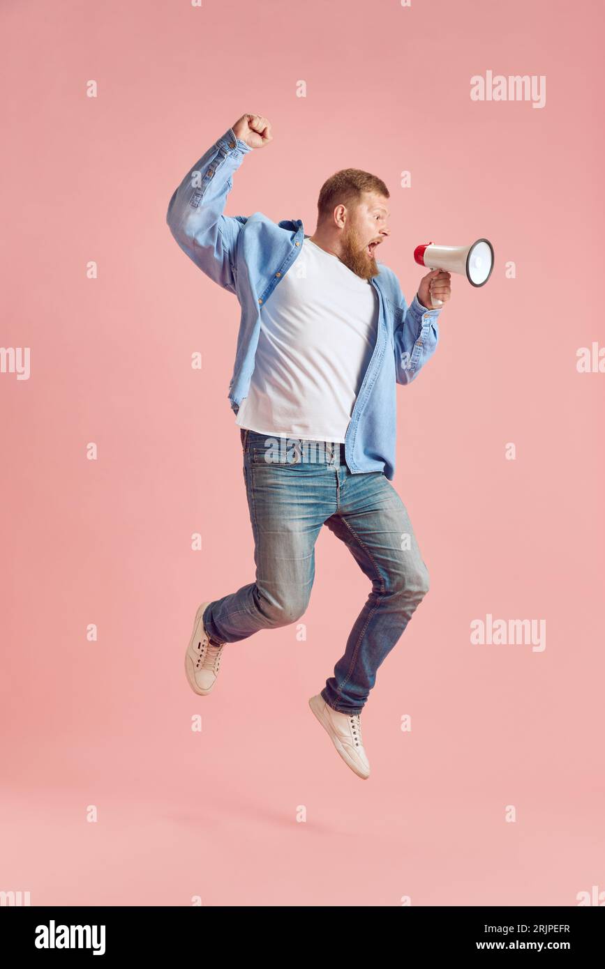 Happy propaganda image hi-res stock photography and images - Alamy