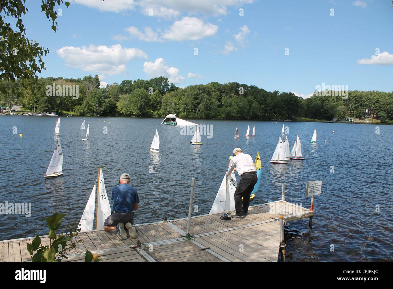 remote control sailboats Stock Photo - Alamy