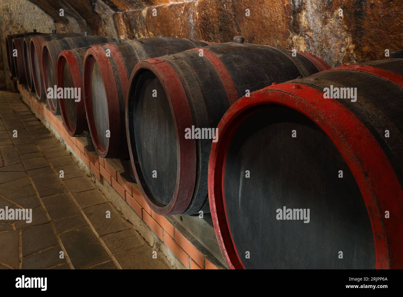 Whisky barrel sampling hi-res stock photography and images - Alamy