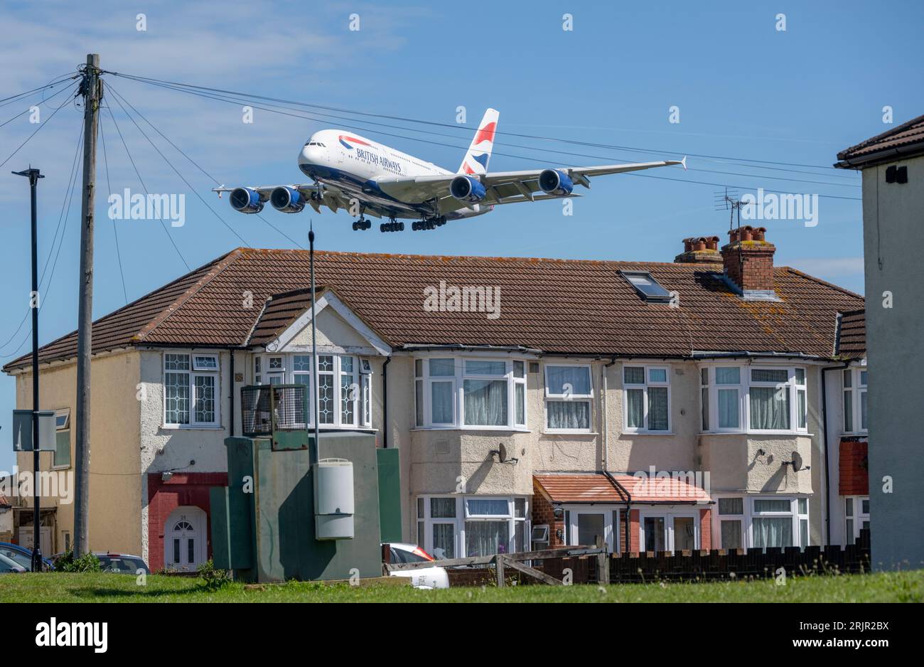 A380 airbus houses hi-res stock photography and images - Alamy