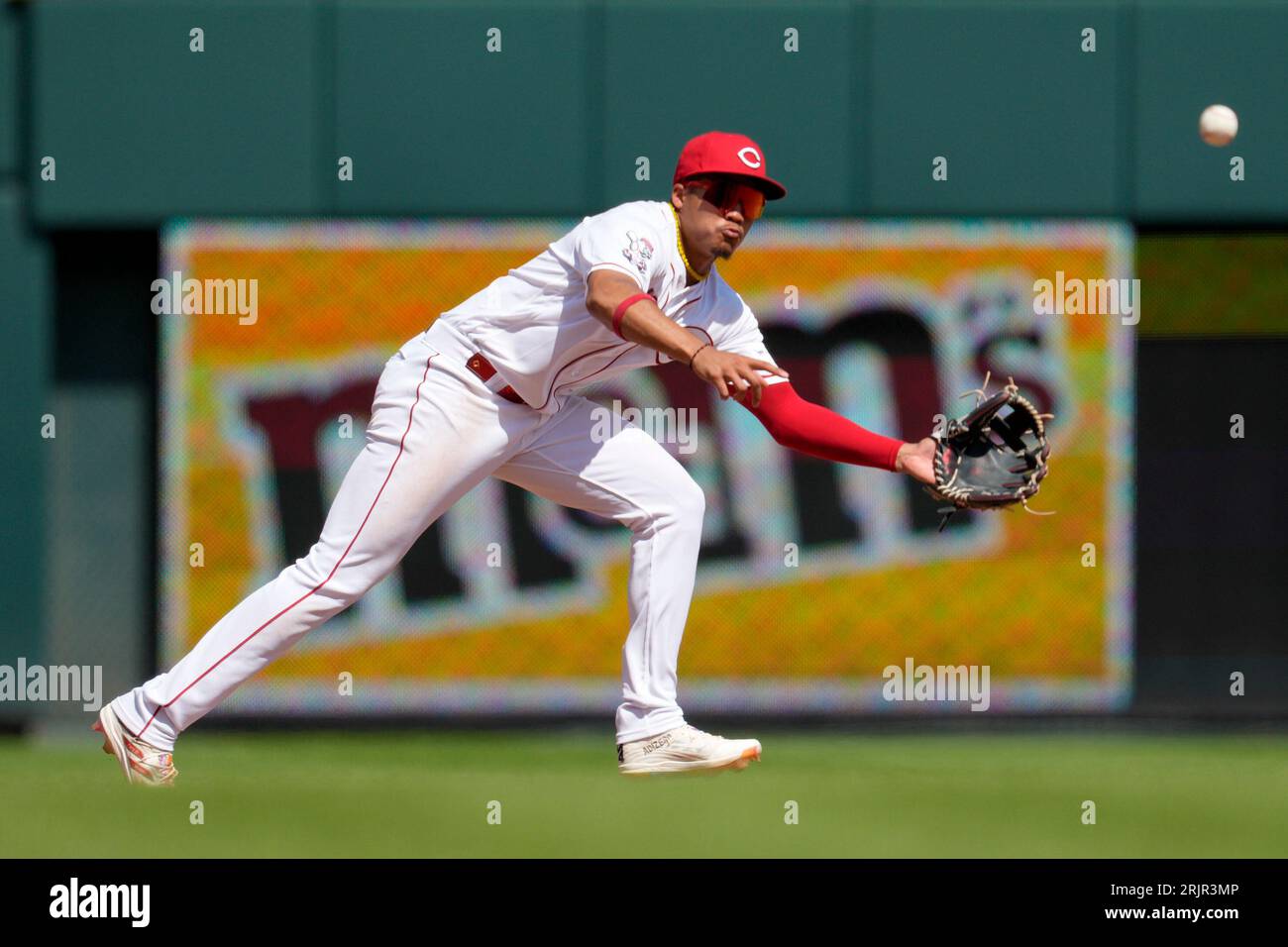Cincinnati Reds third baseman Noelvi Marte fields a ball hit by Toronto ...