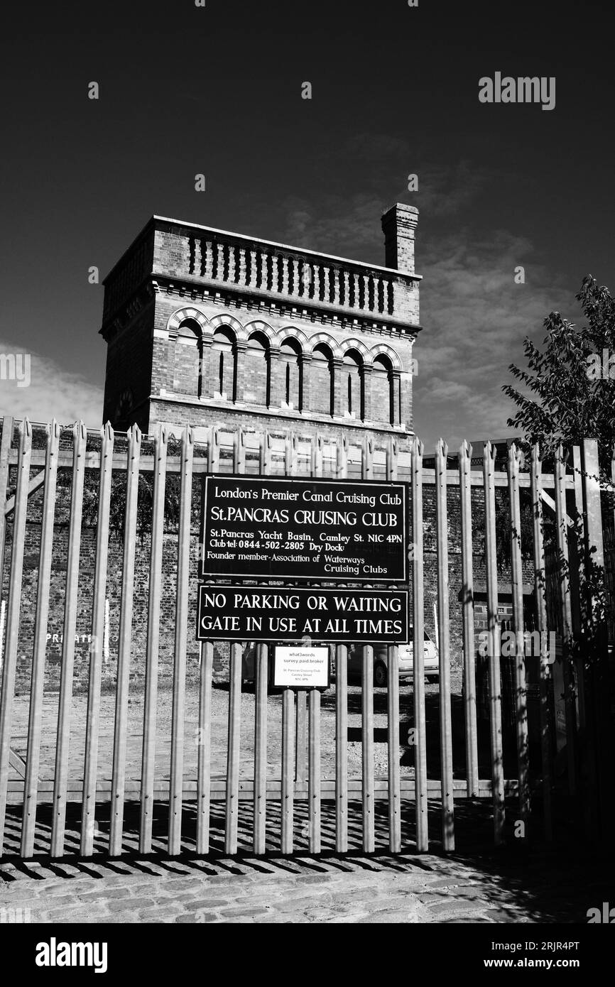 Victorian Water Tower Stock Photo - Alamy