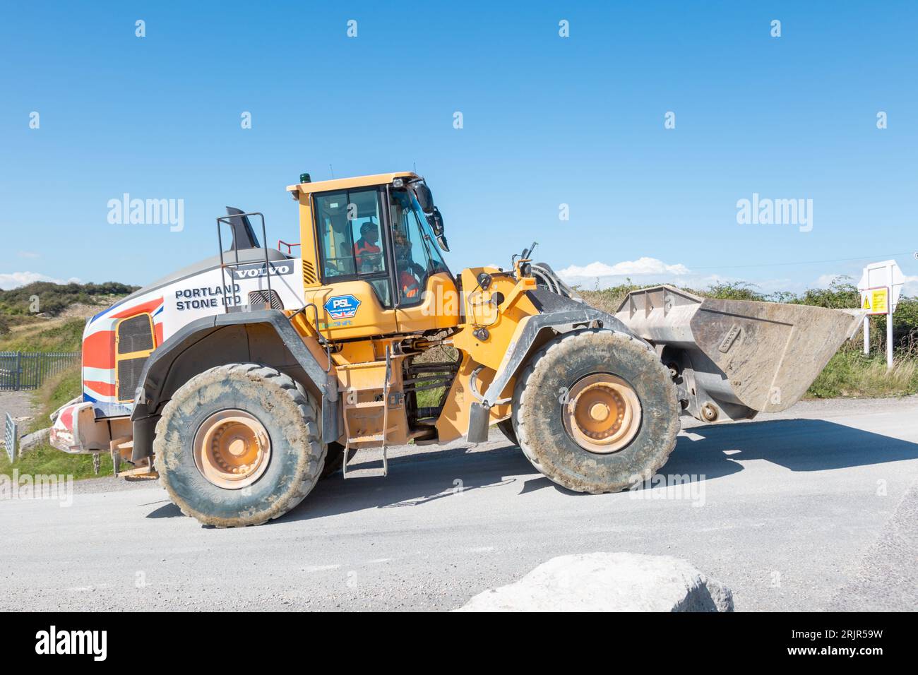 Quarry vehicle hi-res stock photography and images - Alamy