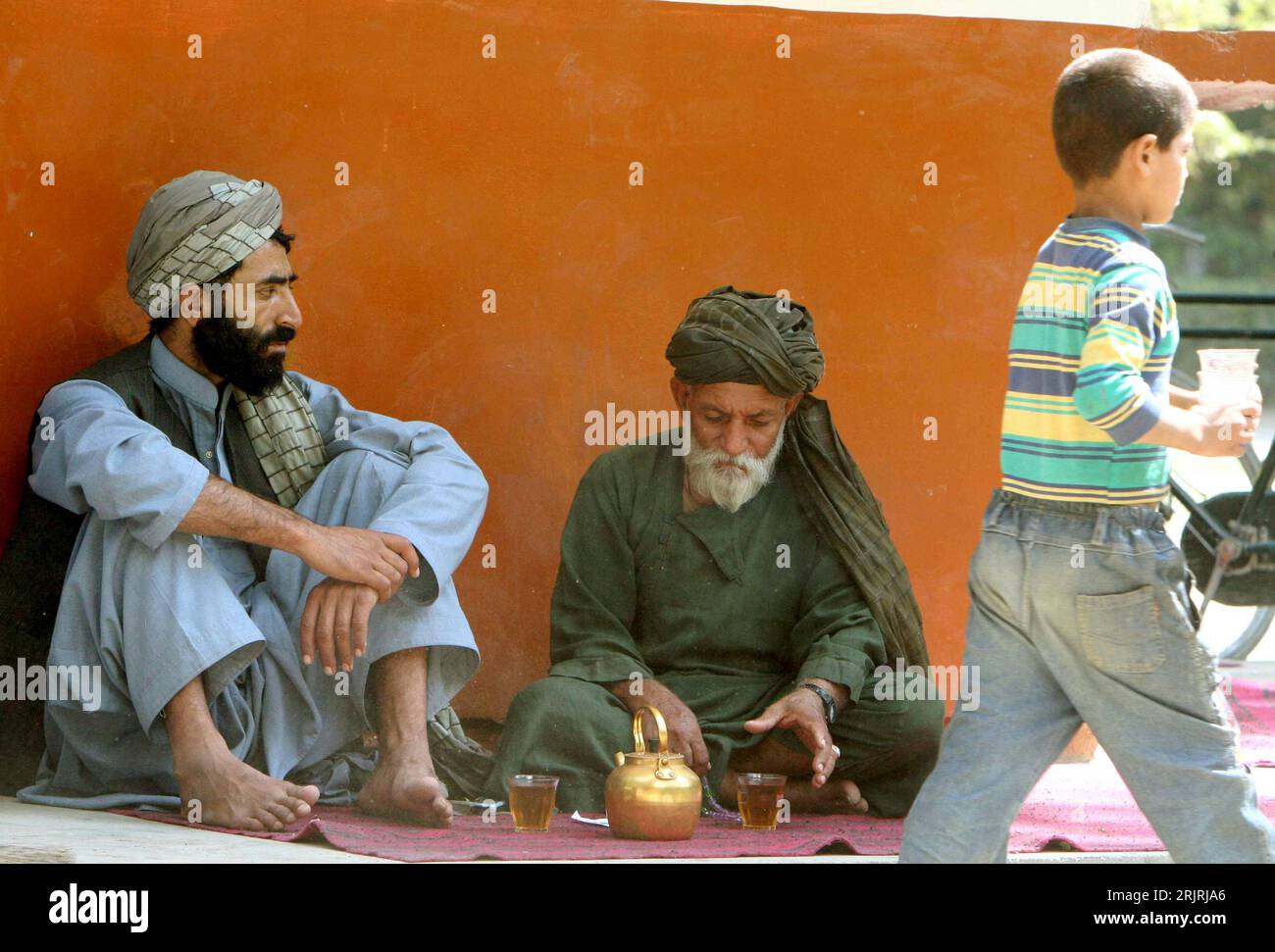 Junge afghanistan hi-res stock photography and images - Alamy