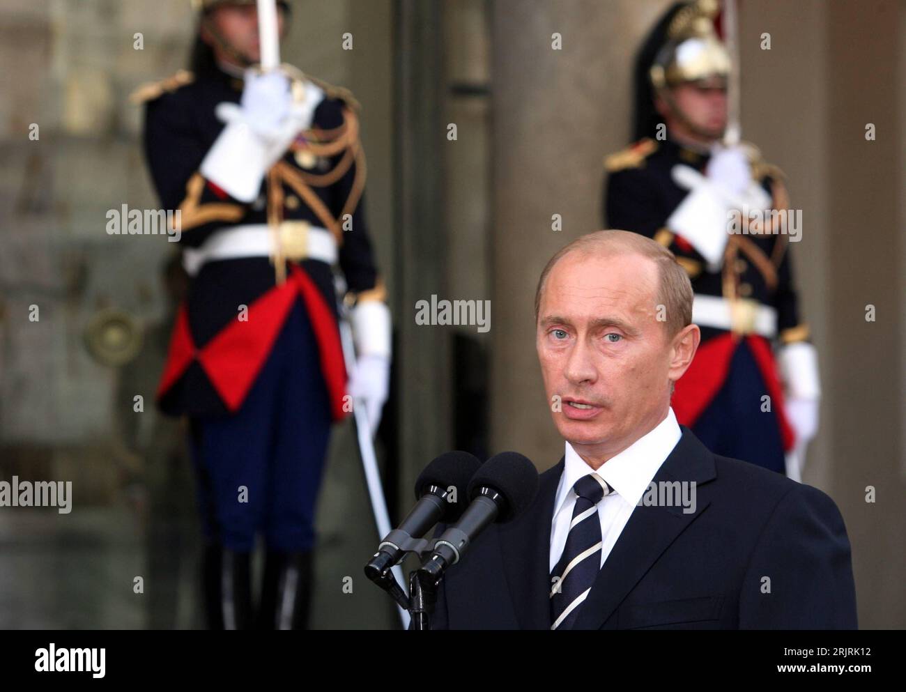 Vladimir putin 2006 hi-res stock photography and images - Alamy