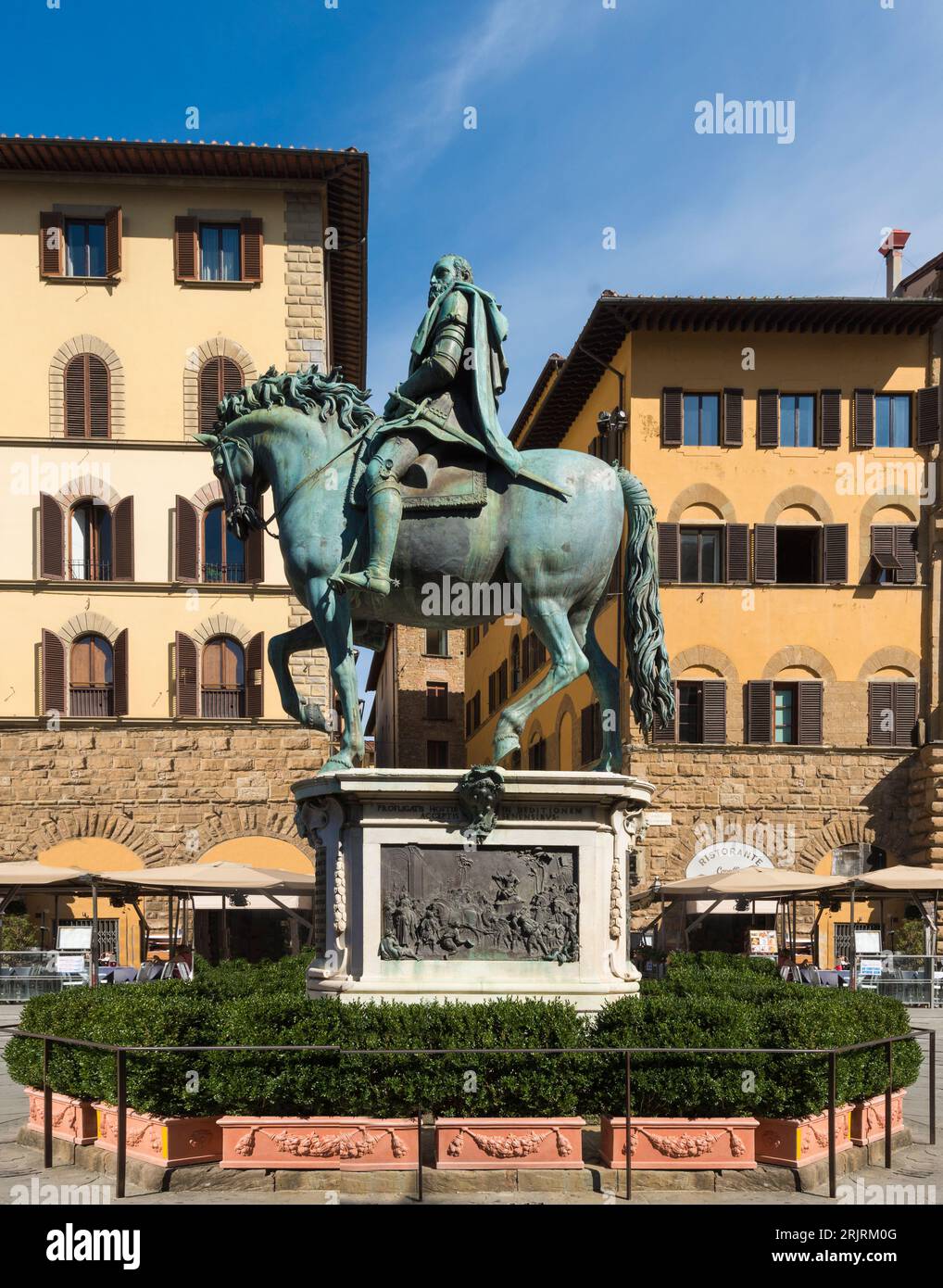 Bronze statue of Grand Duke Cosima I of Tuscany Piazza della Signoria ...