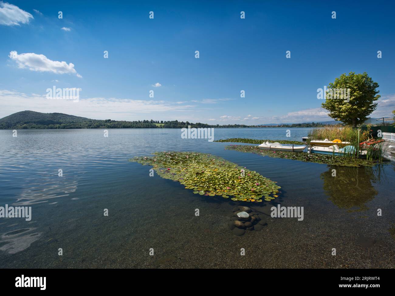 Lago di monate hi-res stock photography and images - Alamy