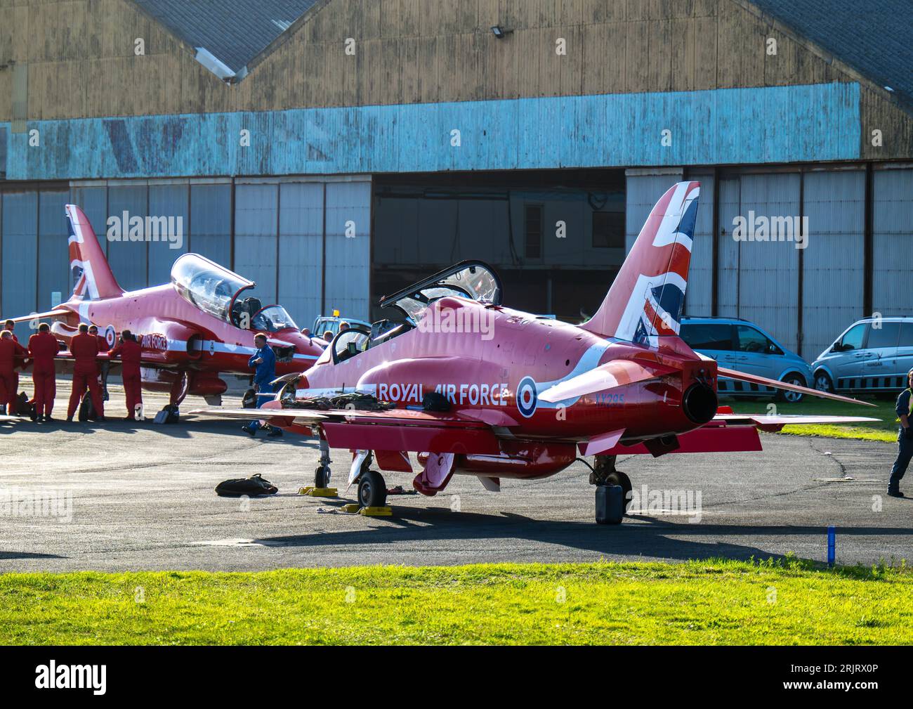 The Red Arrows At Blackpool Stock Photo - Alamy
