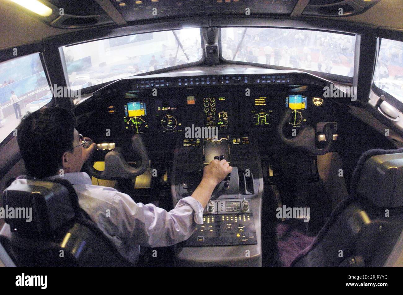 Passagierflugzeug cockpit hi-res stock photography and images - Alamy