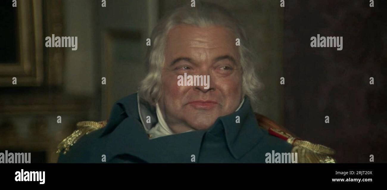 Los Angeles.CA.USA. Orson Welles as King Louis XVIII in a scene in (C ...
