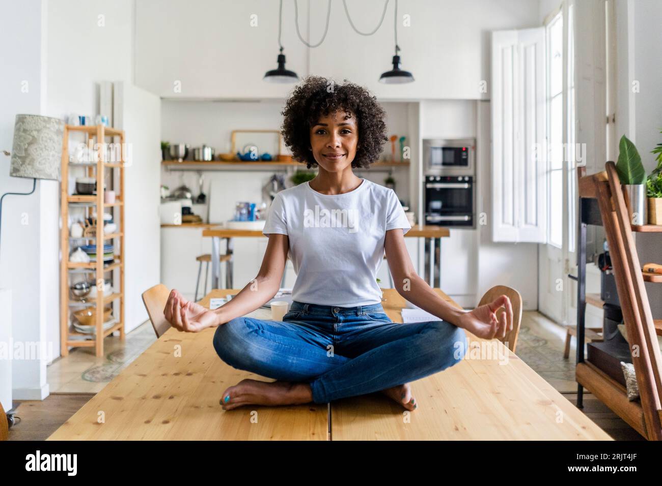 Table top yoga pose hi-res stock photography and images - Alamy