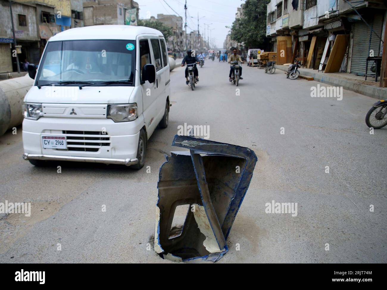 Altaf ali hi-res stock photography and images - Alamy