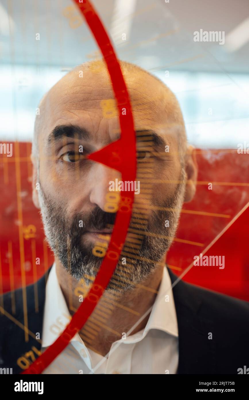 Protractor hi-res stock photography and images - Alamy