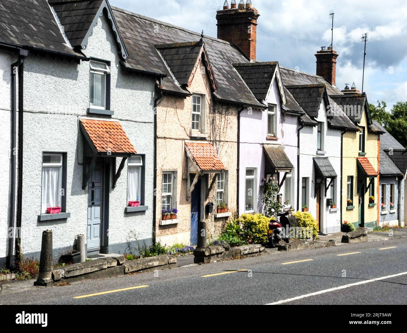 row of houses Stock Photo - Alamy