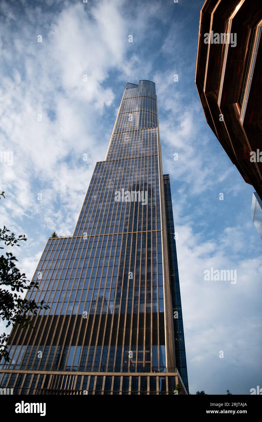 skyscraper perspective view. new york downtown architecture ...