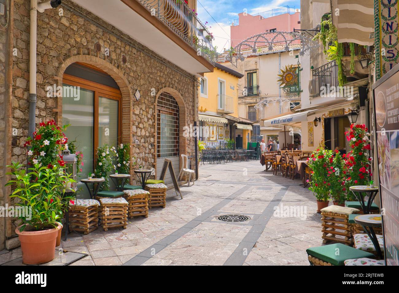 Taormina old town, narrow streets, artistic, colorfully decorated bars ...