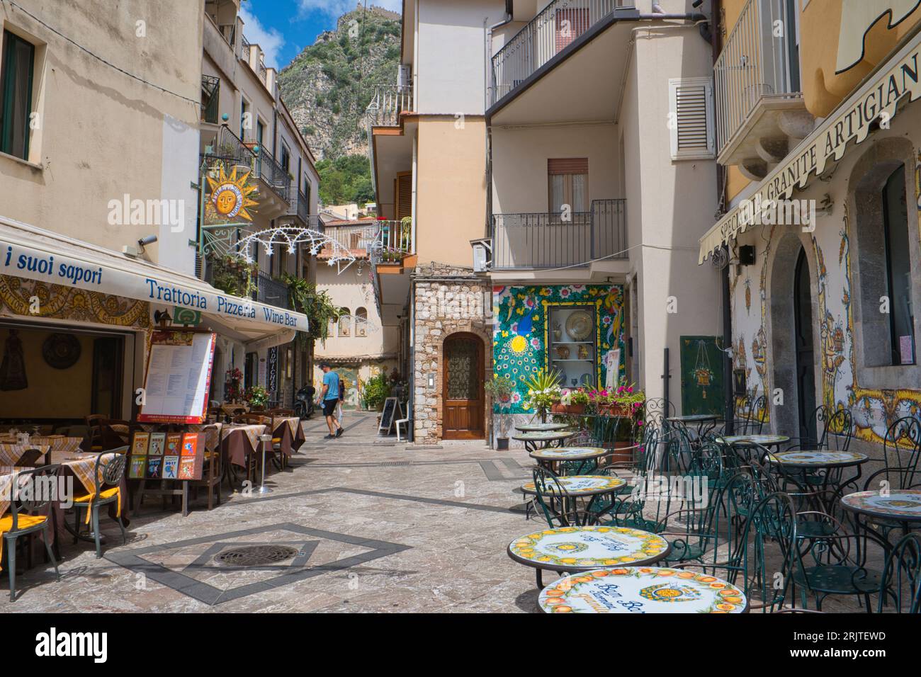 Taormina old town, narrow streets, artistic, colorfully decorated bars ...