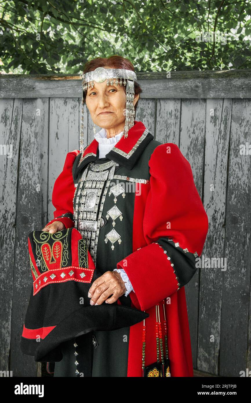 Yakut woman national dress hi-res stock photography and images - Alamy