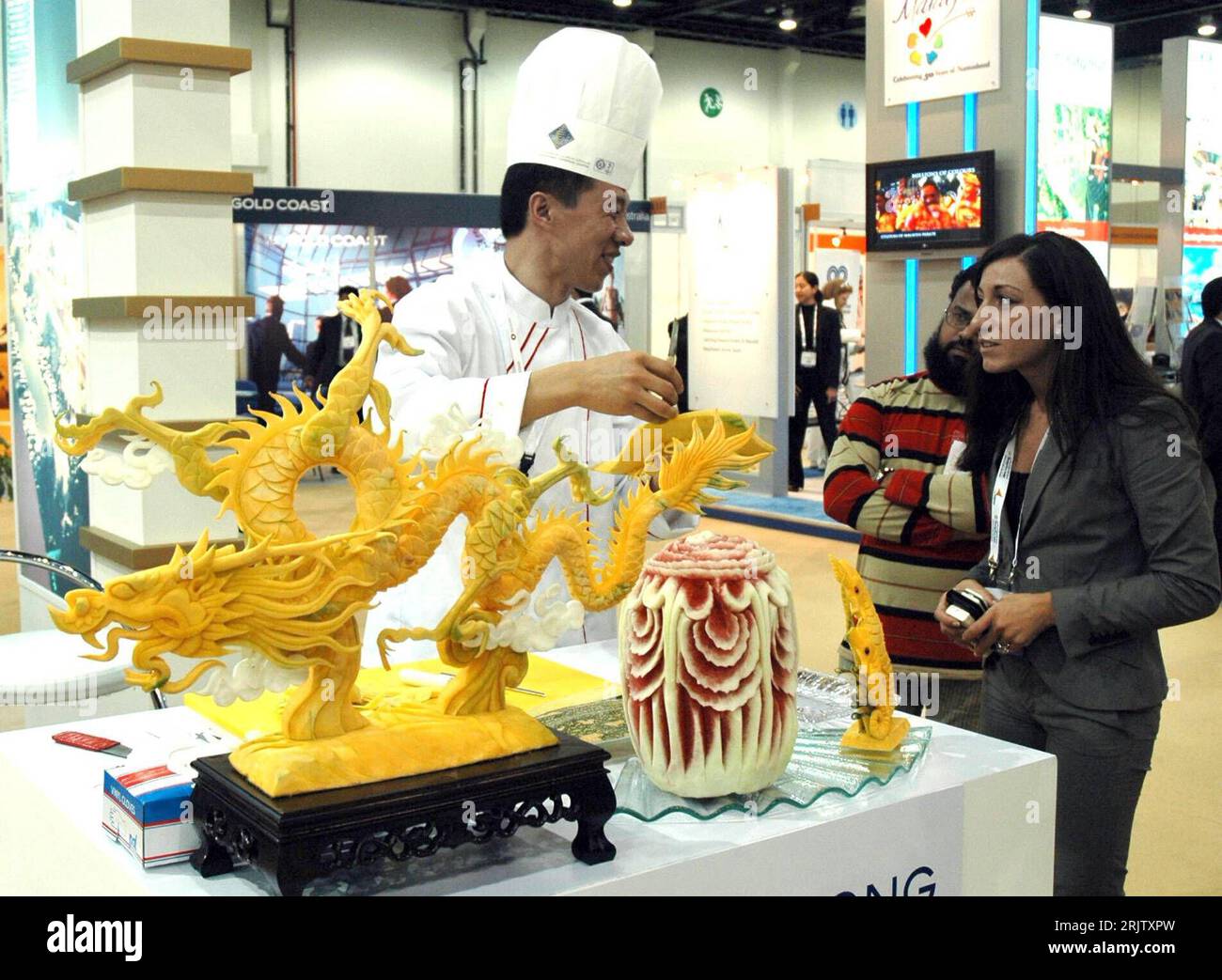 Drachen skulpturen hi-res stock photography and images - Alamy