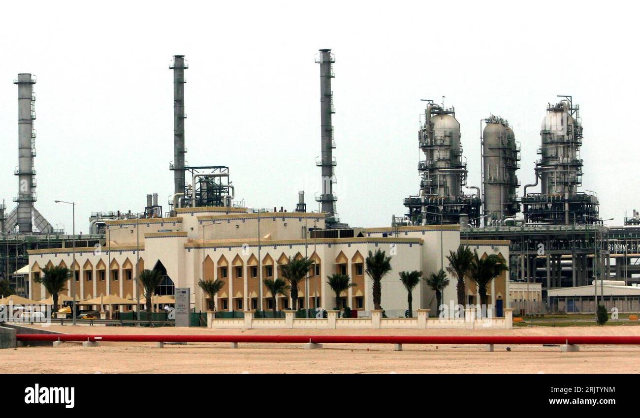 Flussiggastank hi-res stock photography and images - Alamy