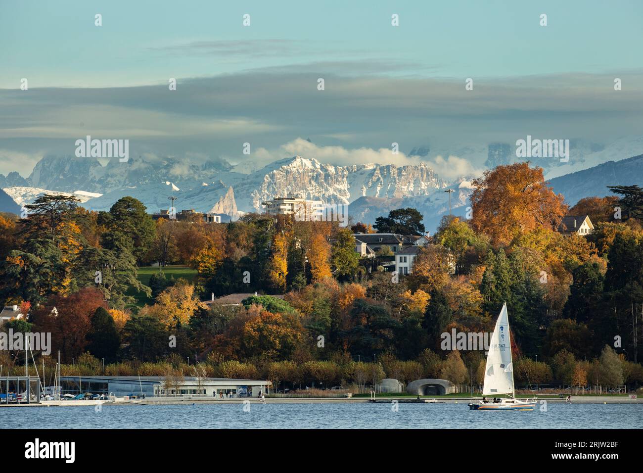 Mont Blanc and the Alps from Lake Geneva, Lac Leman, Geneva, Switzerland Stock Photo - Alamy