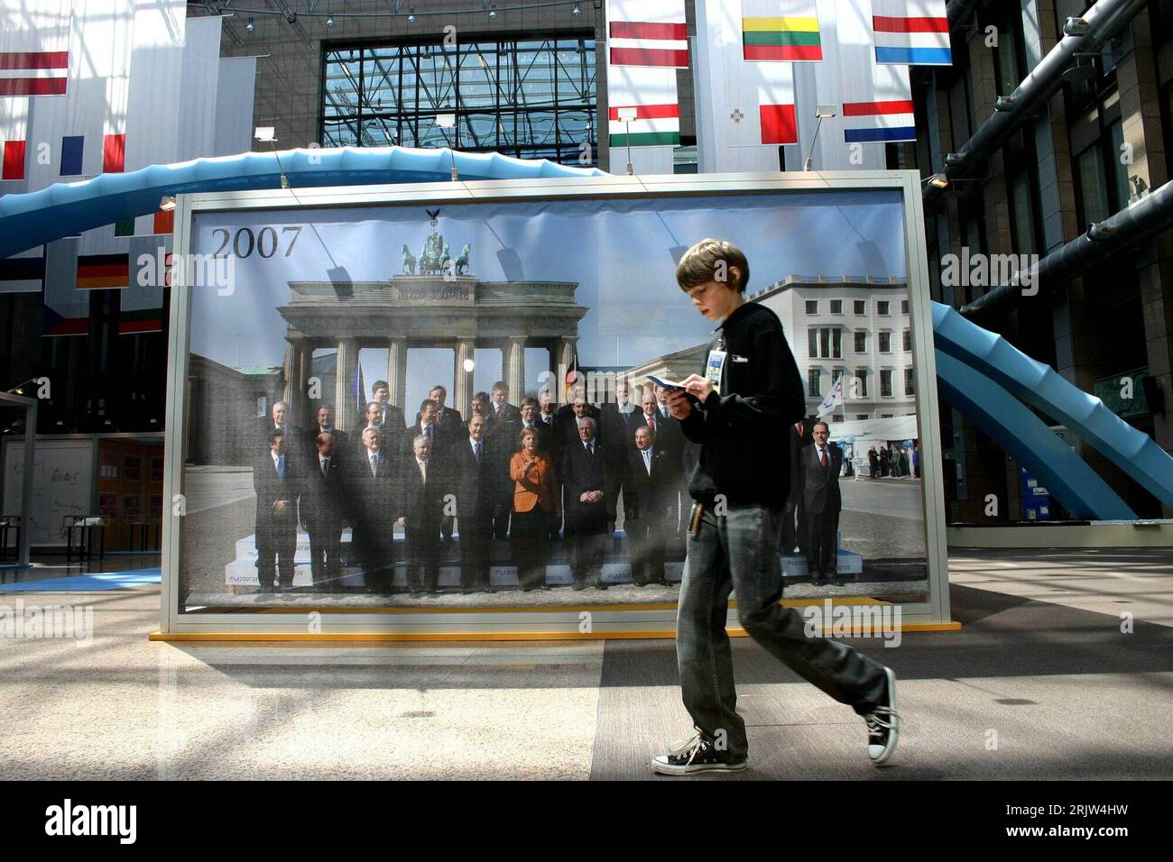 Europaisches kind hi-res stock photography and images - Alamy Europaisches kind hi-res stock photography and images - Alamy