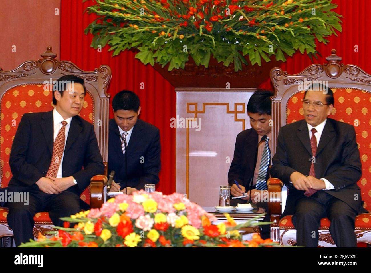 Nong duc manh hi-res stock photography and images - Alamy