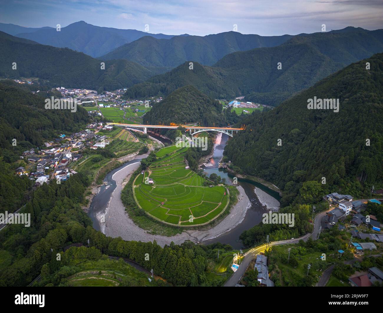 Green grass rice terrace hi-res stock photography and images - Alamy