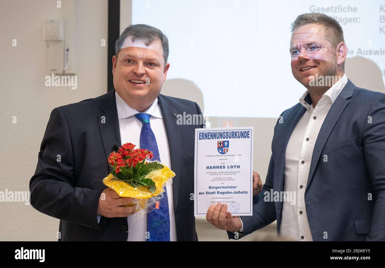 23 August 2023, Saxony-Anhalt, Raguhn-Jeßnitz: In the city council of ...