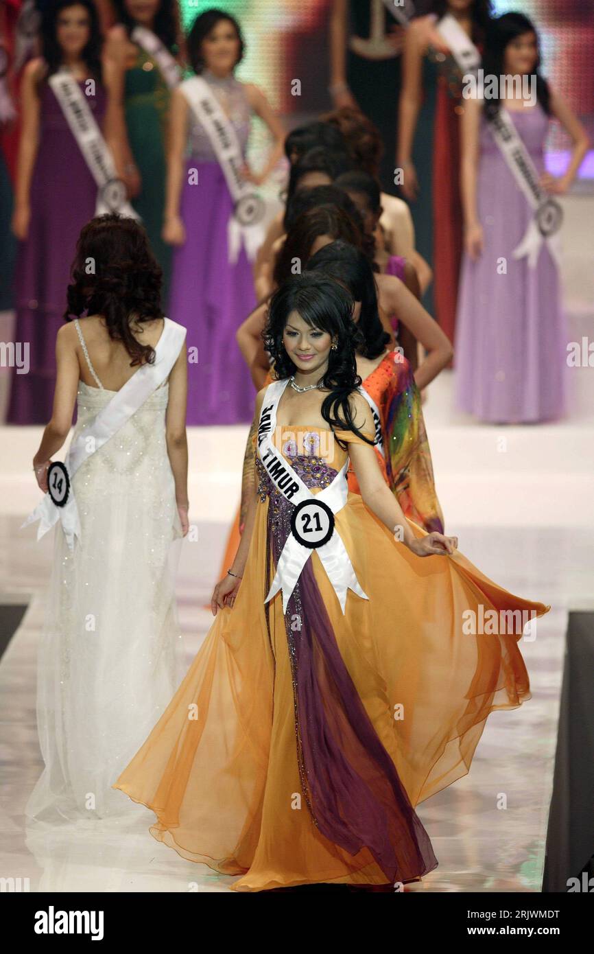 Miss indonesia hi-res stock photography and images - Alamy