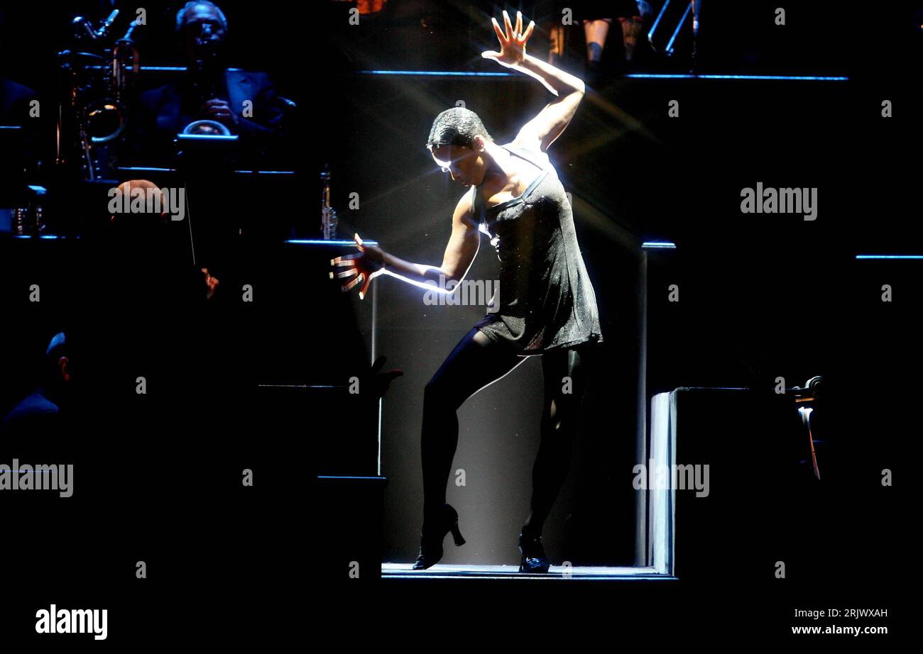 Chicago musical broadway hi-res stock photography and images - Alamy