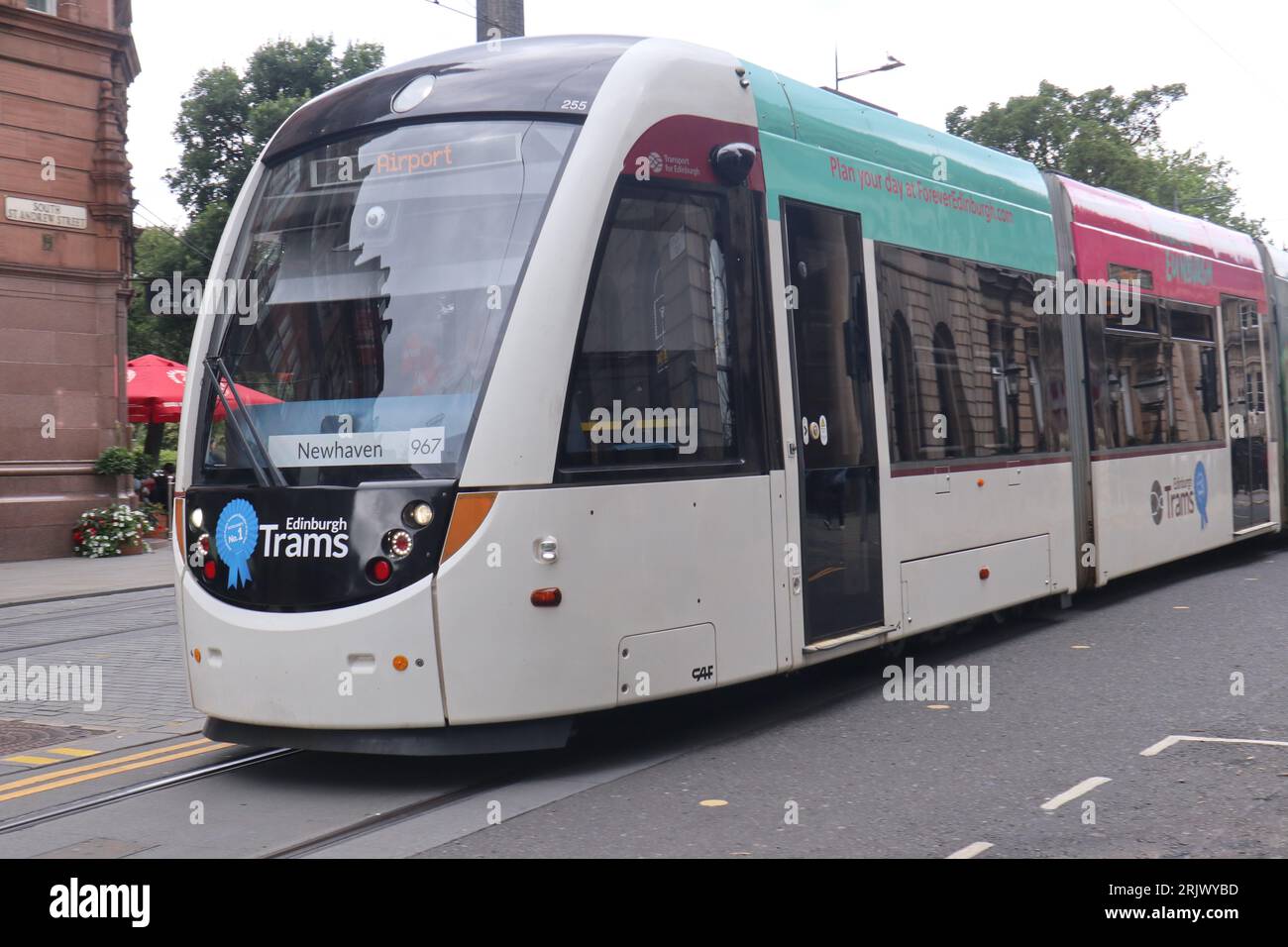 Edinburgh Scotland 23rd August 2023 Edinburgh City Trams running ...