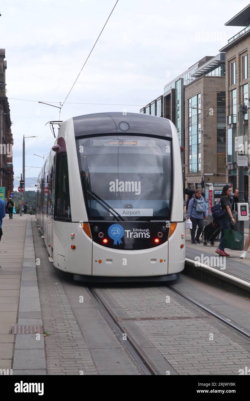 Edinburgh Scotland 23rd August 2023 Edinburgh City Trams running ...