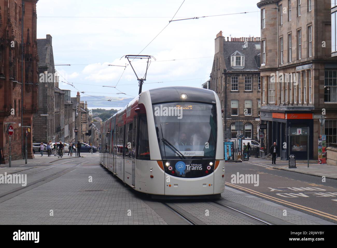 Edinburgh Scotland 23rd August 2023 Edinburgh City Trams running ...