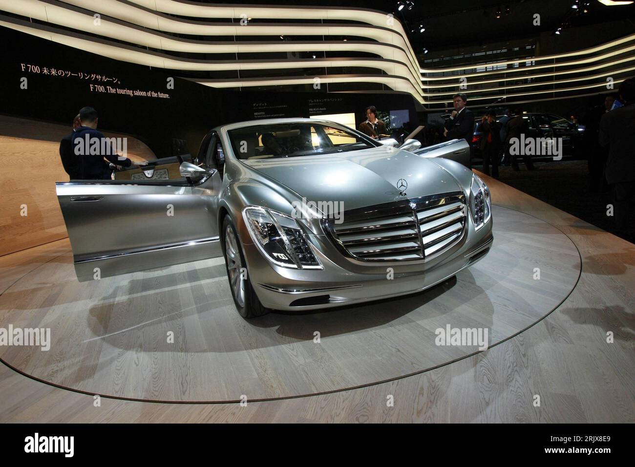 Mercedes benz f700 hi-res stock photography and images - Alamy